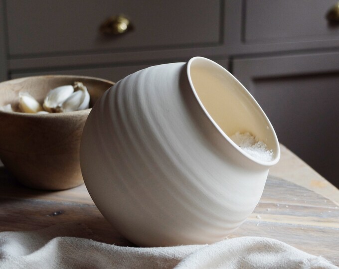 Ceramic Salt Pig Salt Cellar Made to Order - Etsy