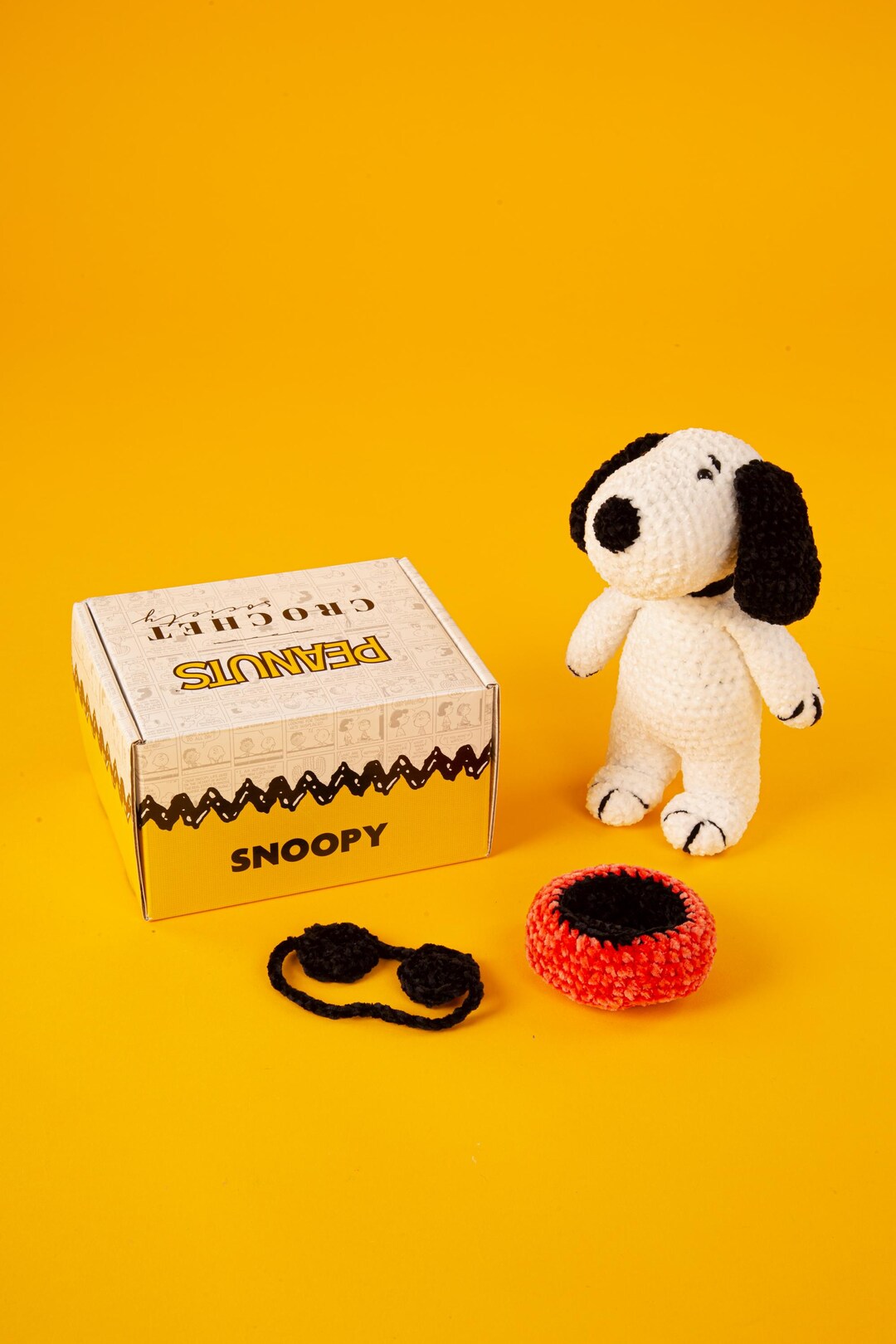 Peanuts Crochet Kit – Snoopy, Charlie Brown & Woodstock | Beginner ...