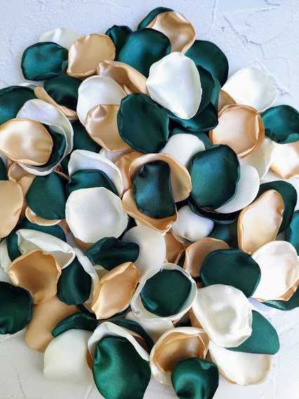 Emerald green weding Ivory rose petals Gold rose petals | Etsy