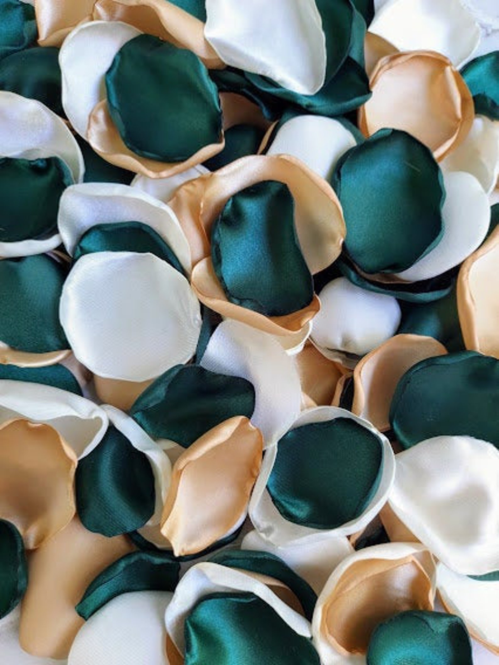 Hunter Green Weding Gold Rose Petals Ivory Petals Dark Green Petals - Etsy