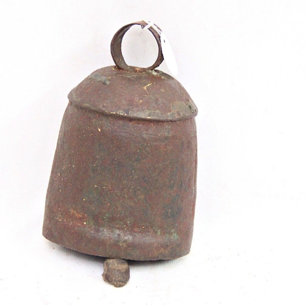 1920's Vintage Primitive Handcrafted Iron Ox Cow Bell Old Farm Decor ...