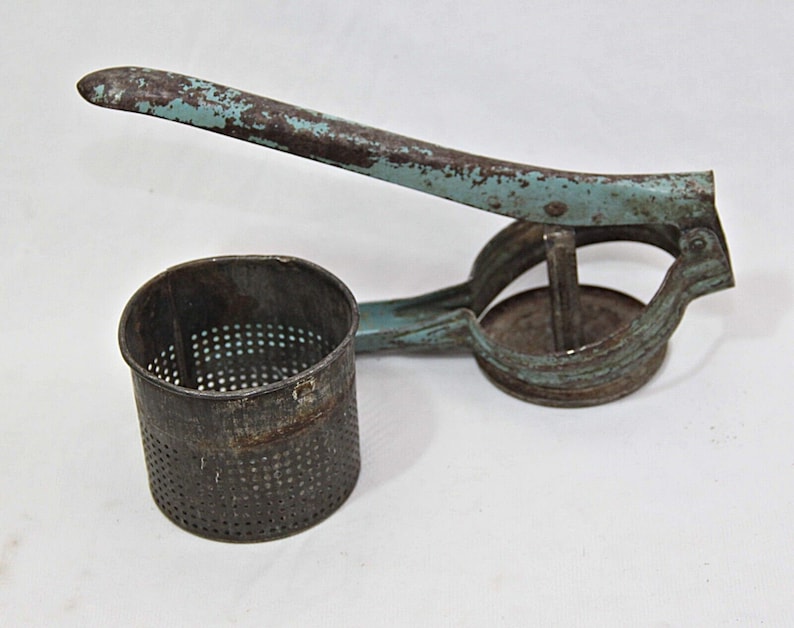 Vintage Handheld Iron Juicer Press–primitive Potato Ricer, Masher ...