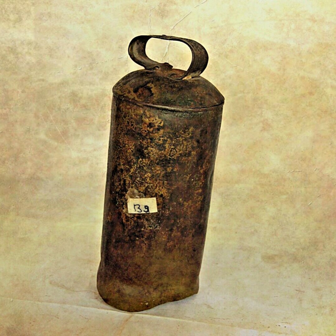 Rustic 1920's Antique Handcrafted Ox Cow Iron Bell Vintage Primitive ...