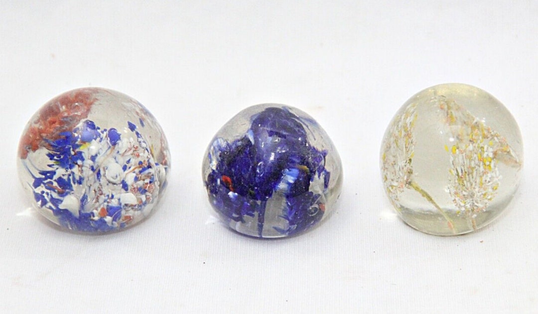 Vintage Hand Blown Glass Paperweight Set Exquisite Floral Design From ...