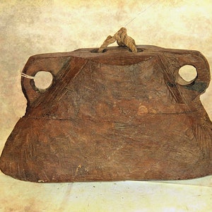 Vintage Wooden Cow Bell, 1900's Handcrafted Bell, Antique Indian Cow ...