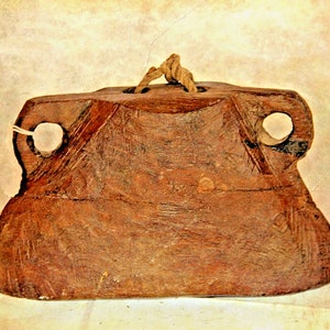 Vintage Wooden Cow Bell, 1900's Handcrafted Bell, Antique Indian Cow ...