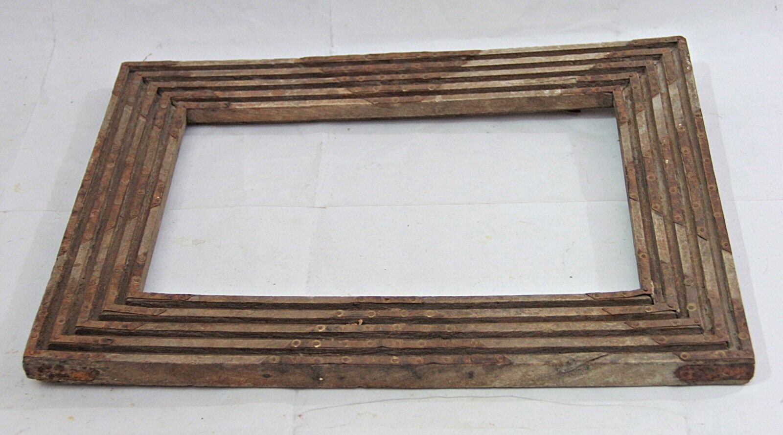 Vintage Hand-carved Wooden Photo Frame 7.5x12.5 in Ribbed Pattern ...