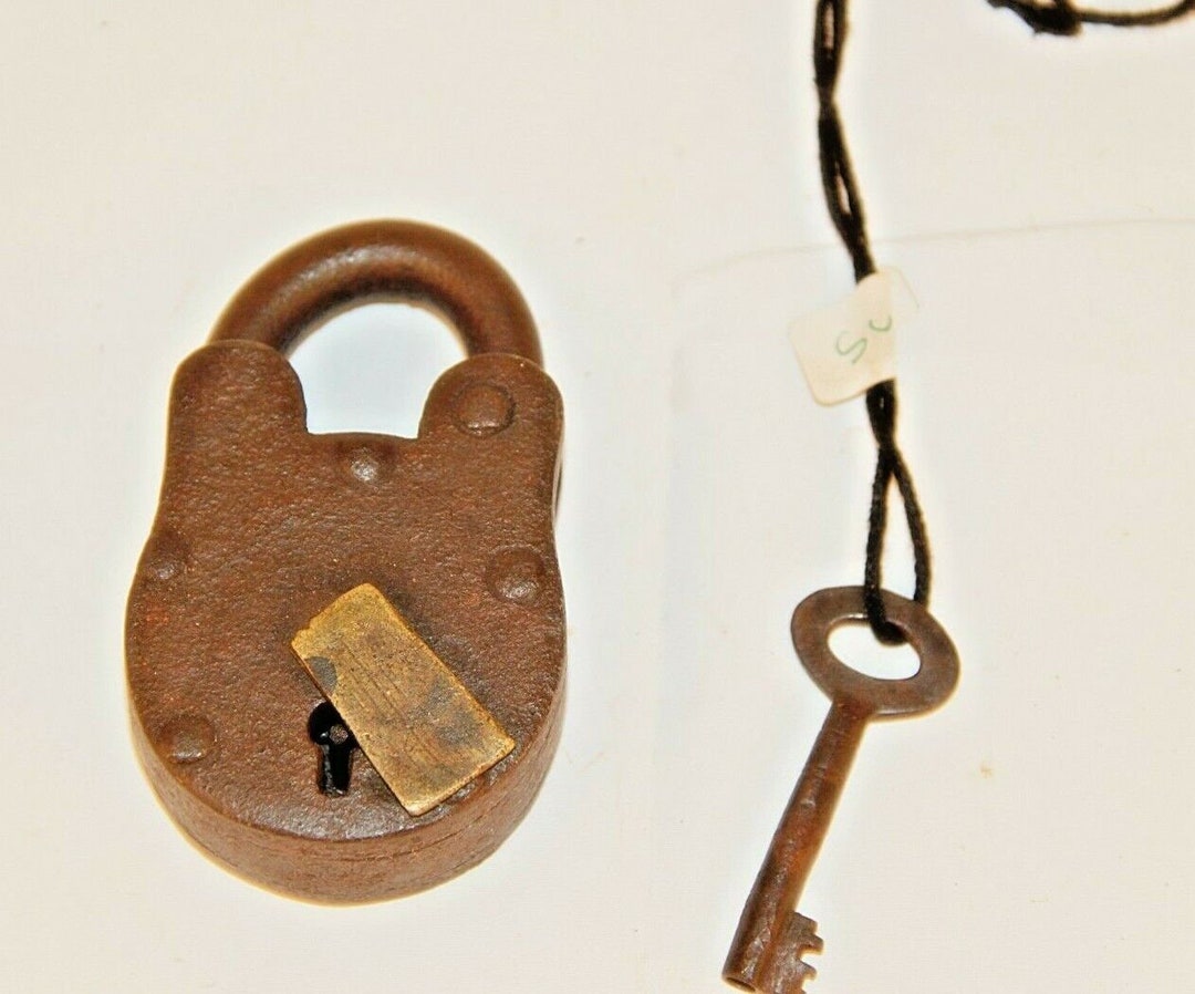 Vintage Old Solid Iron Lock & Key Brass Tag Antique Padlock Collectible ...