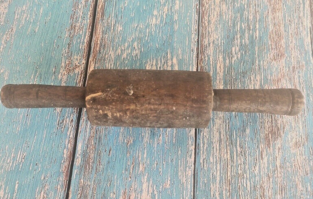 Old Antique Wooden Painted Chapati Rolling Pin Belan Velan Kitchen Tool ...