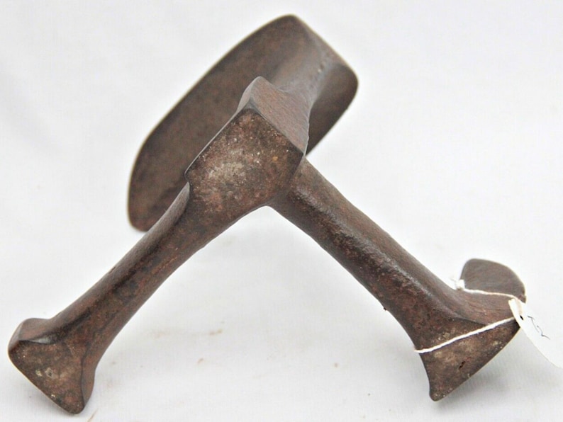 Vintage Cast Iron Cobbler Anvil: Rustic Shoe Repair Stand, Blacksmith ...