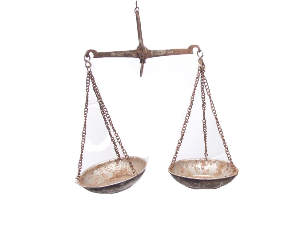 Vintage Iron Mercantile Scale, Hanging Balance Chain, Antique Indian ...
