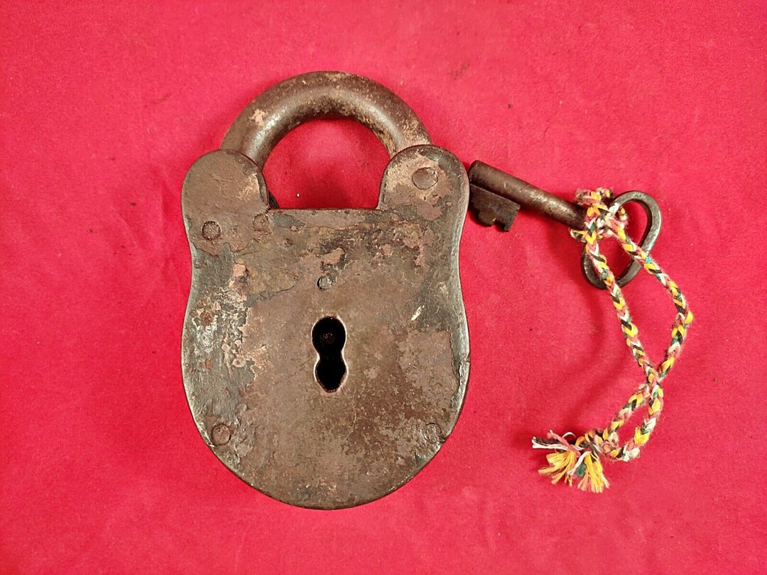 Large Vintage Heavy Padlock Solid Iron Lock With Original Key From ...