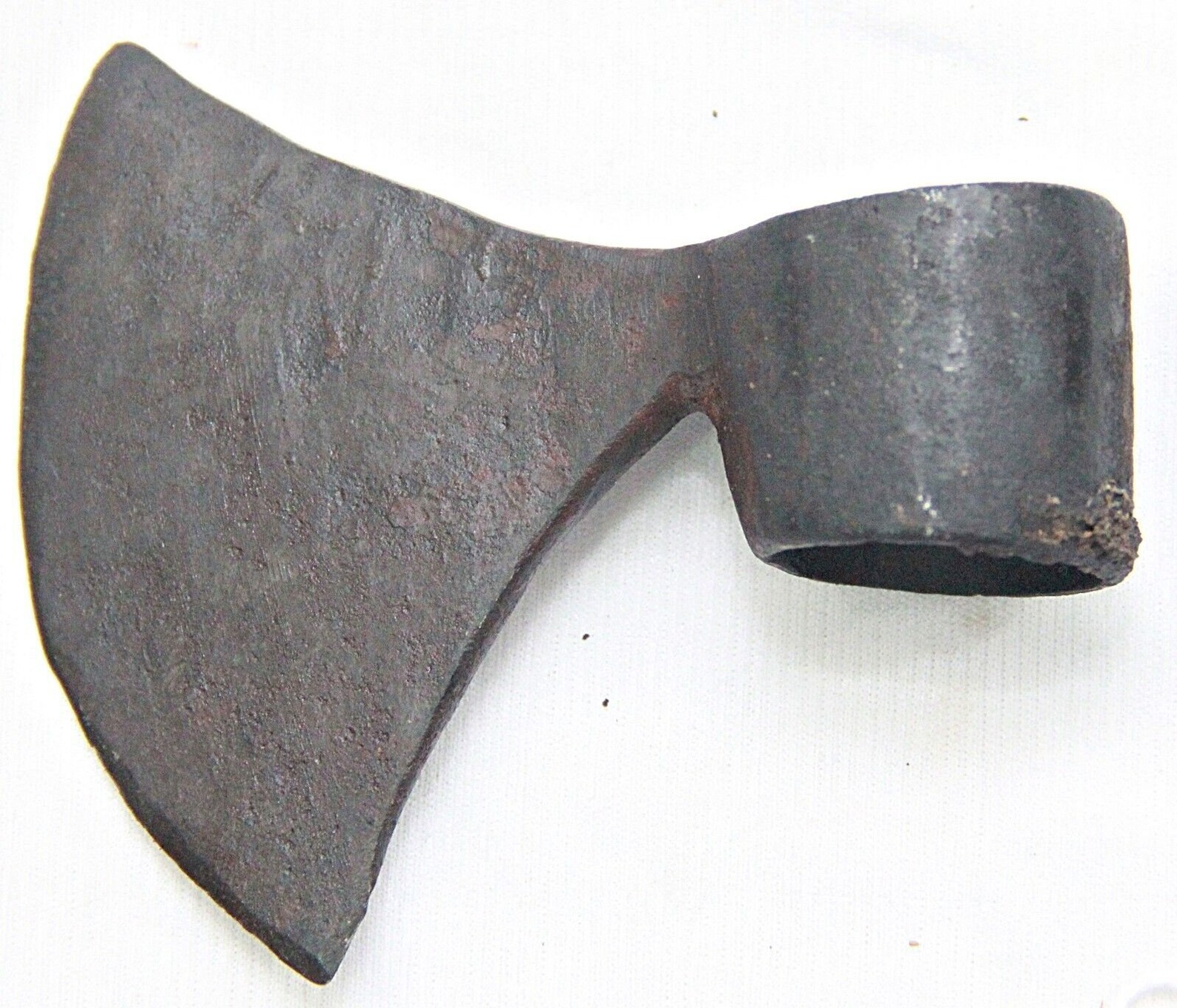 Old Vintage Hand-forged Indian Rustic Iron Axe Head Cutting Tool ...