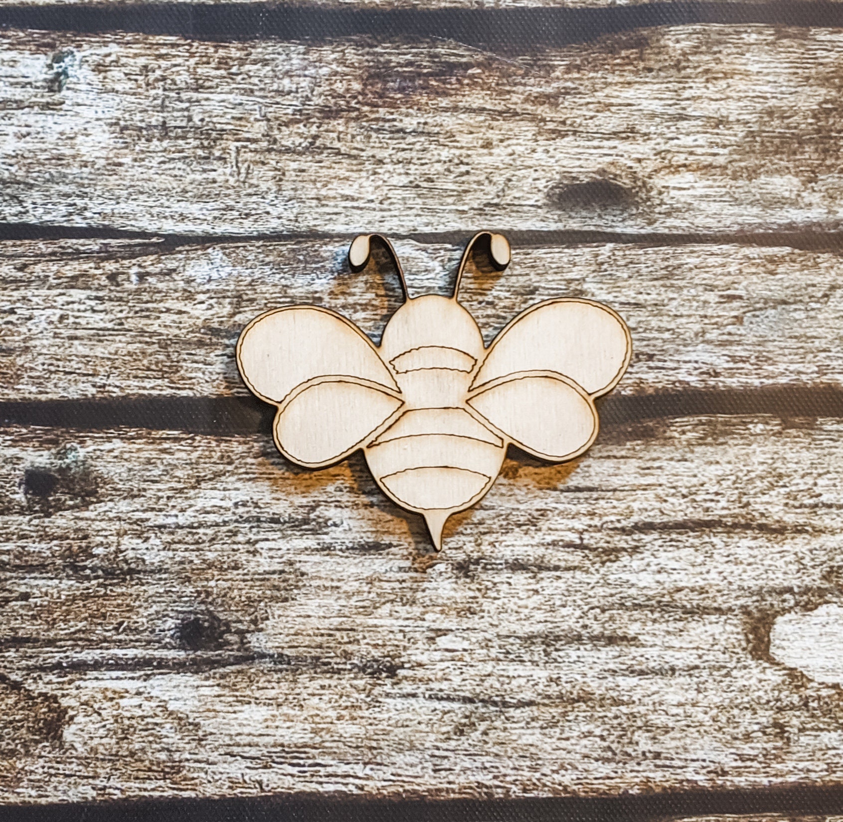 BEE SHAPE Unfinished 1/4 Wood 3 Inch Wooden Blanks - Etsy