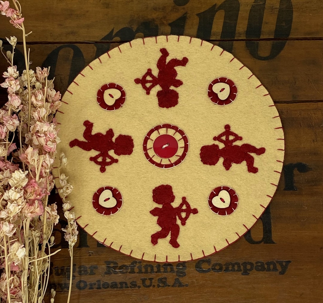 Primitive Stitchery VALENTINES DAY Cupid Hearts Penny Rug ~ February ...