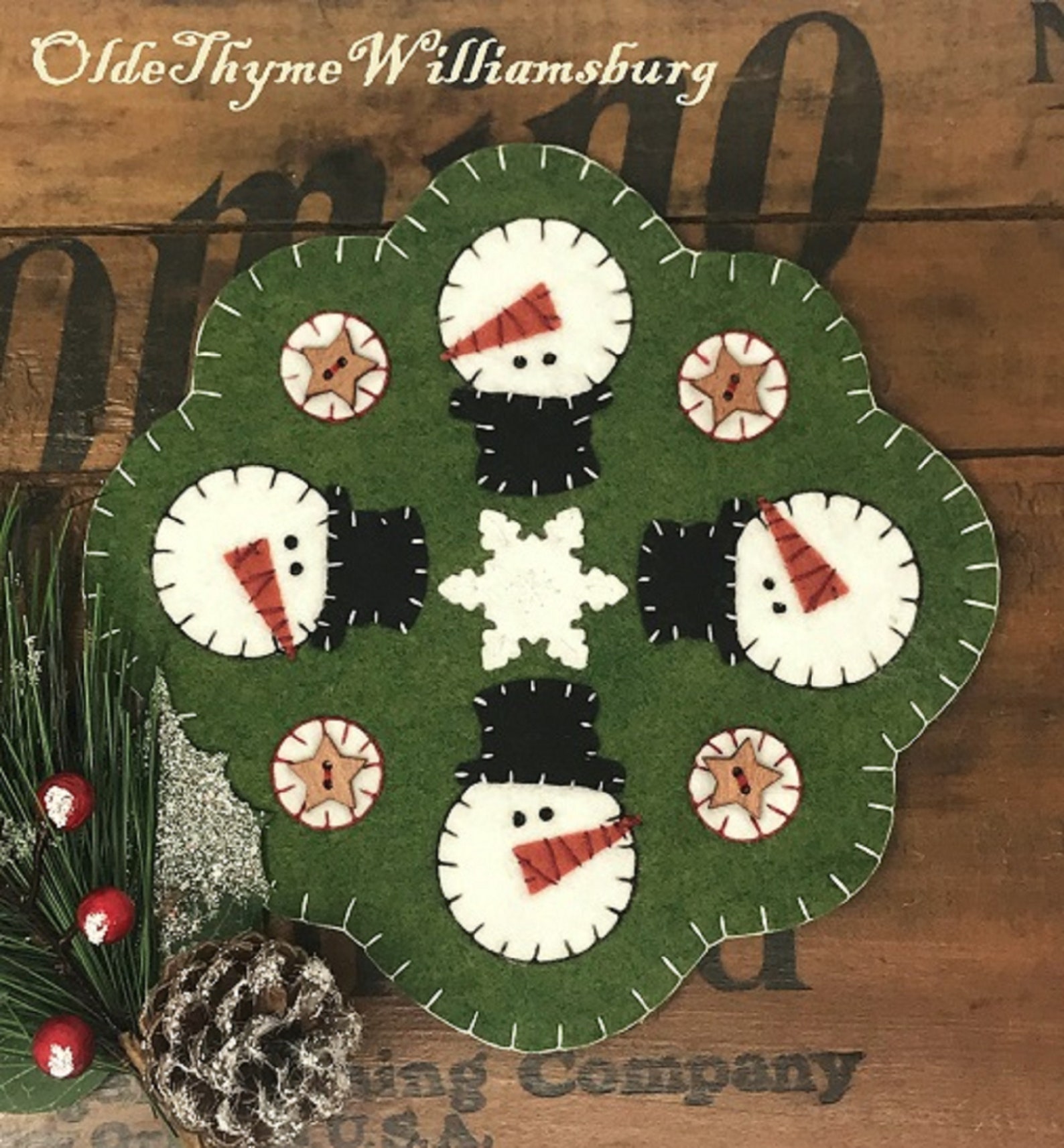 Primitive Stitchery CHRISTMAS Snowmen & Wooden Folk Stars Penny Rug ...
