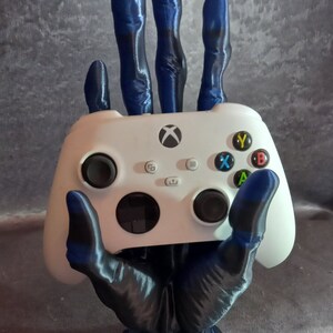 6 Fingered Alien Hand Game Controller Holder - Etsy