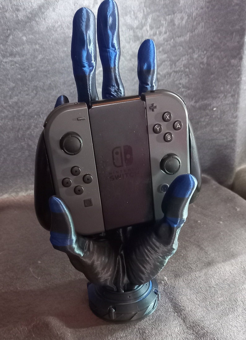 6 Fingered Alien Hand Game Controller Holder - Etsy