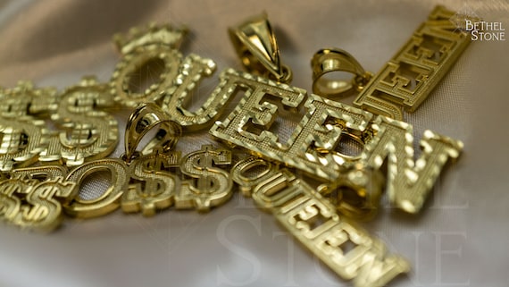 Authentic 10K Yellow Solid Gold queen & - Etsy