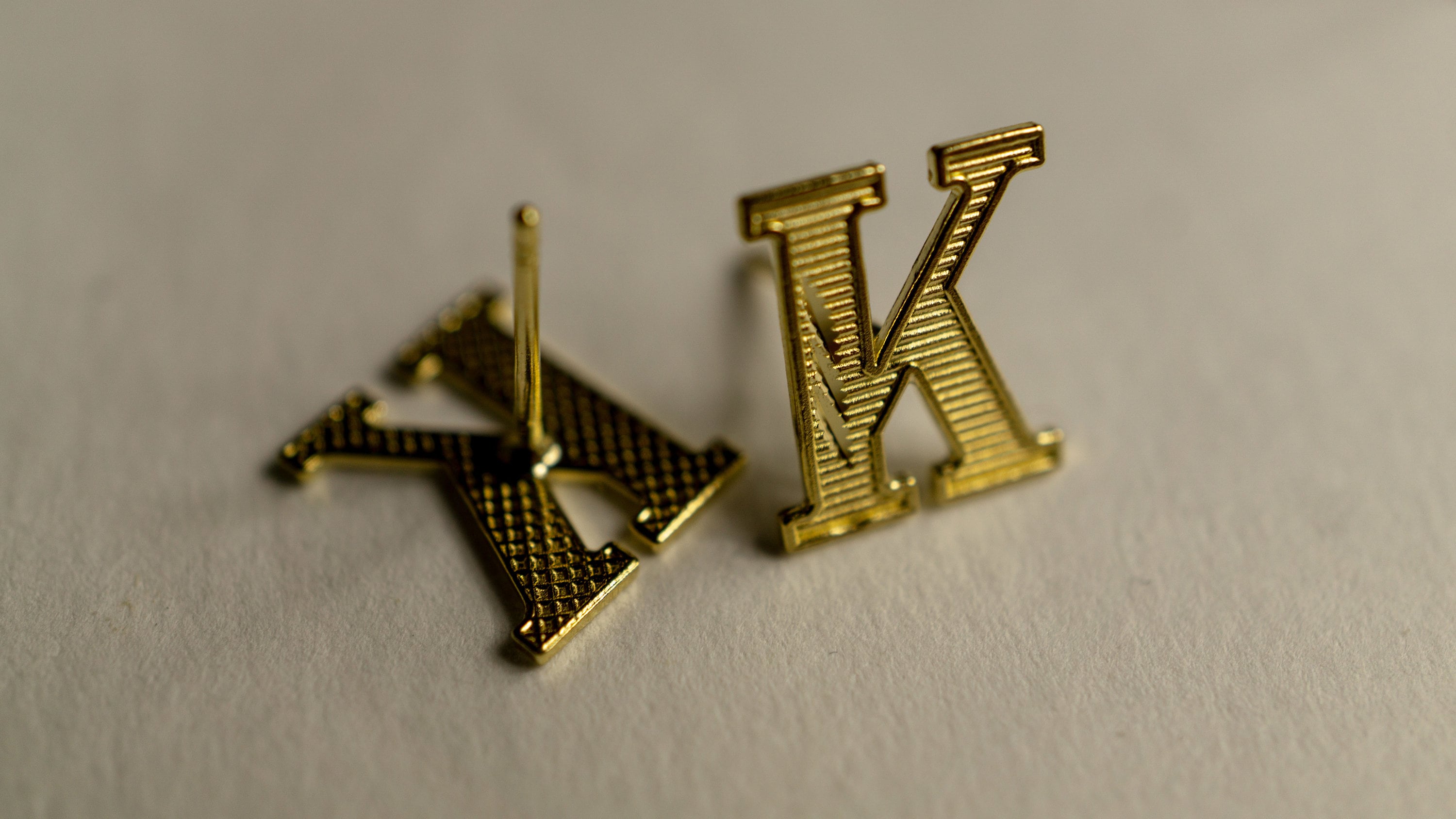 10k Solid Gold Initial Letter Signet stud Earrings 2 sizes | Etsy