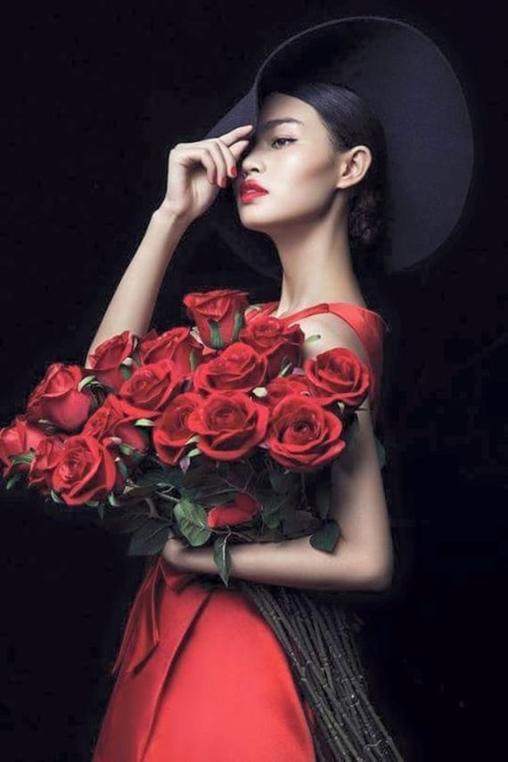 Bead Embroidery Kit DIY Picture Needlepoint Beading Lady in | Etsy