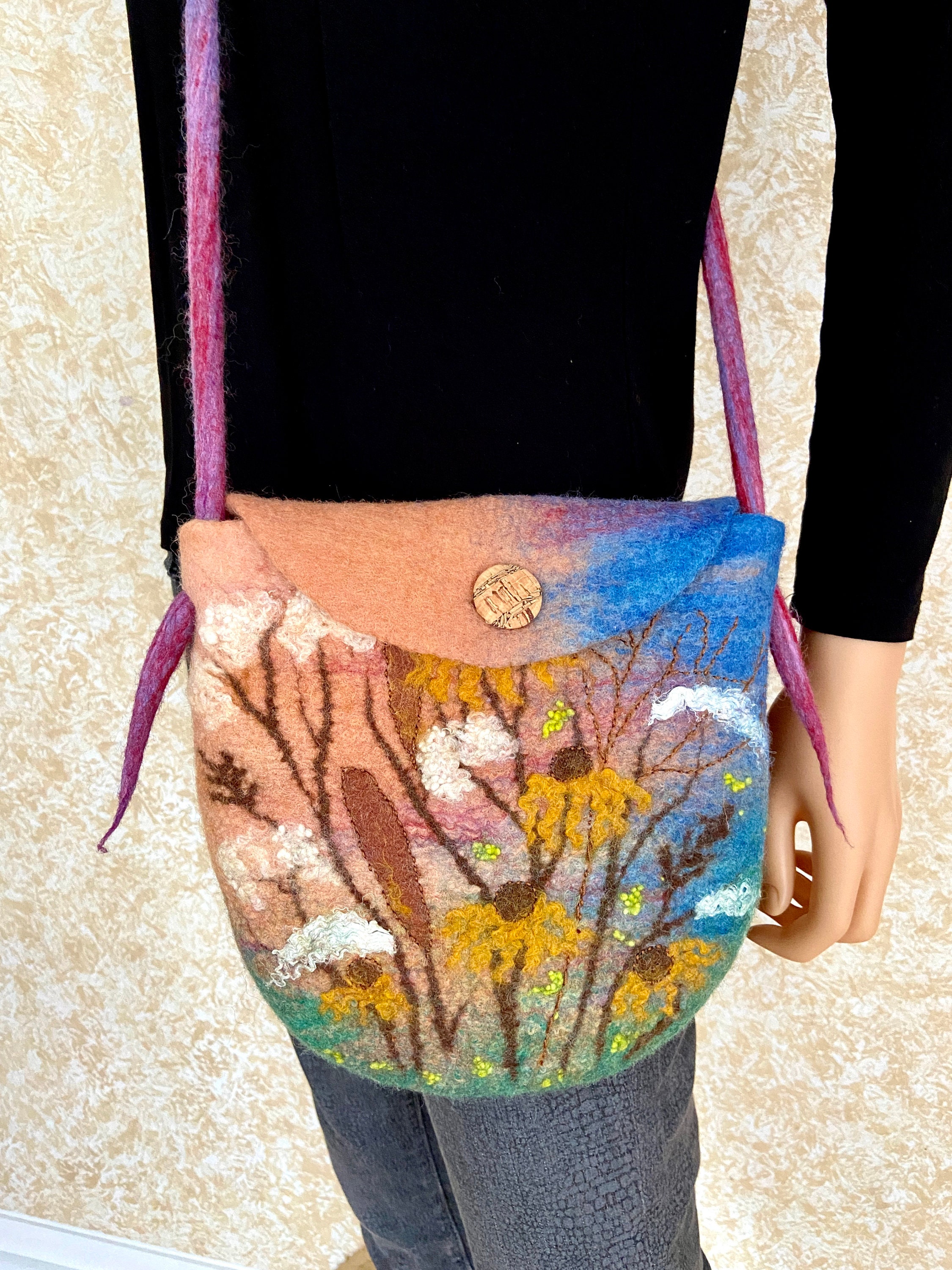 Felted Bag wild Flowers, Wool Crossbody Bag, Handmade Wool Messenger ...