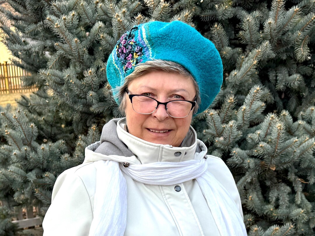 Handmade Felted Wool Beret: Blue French Style Hat - Etsy