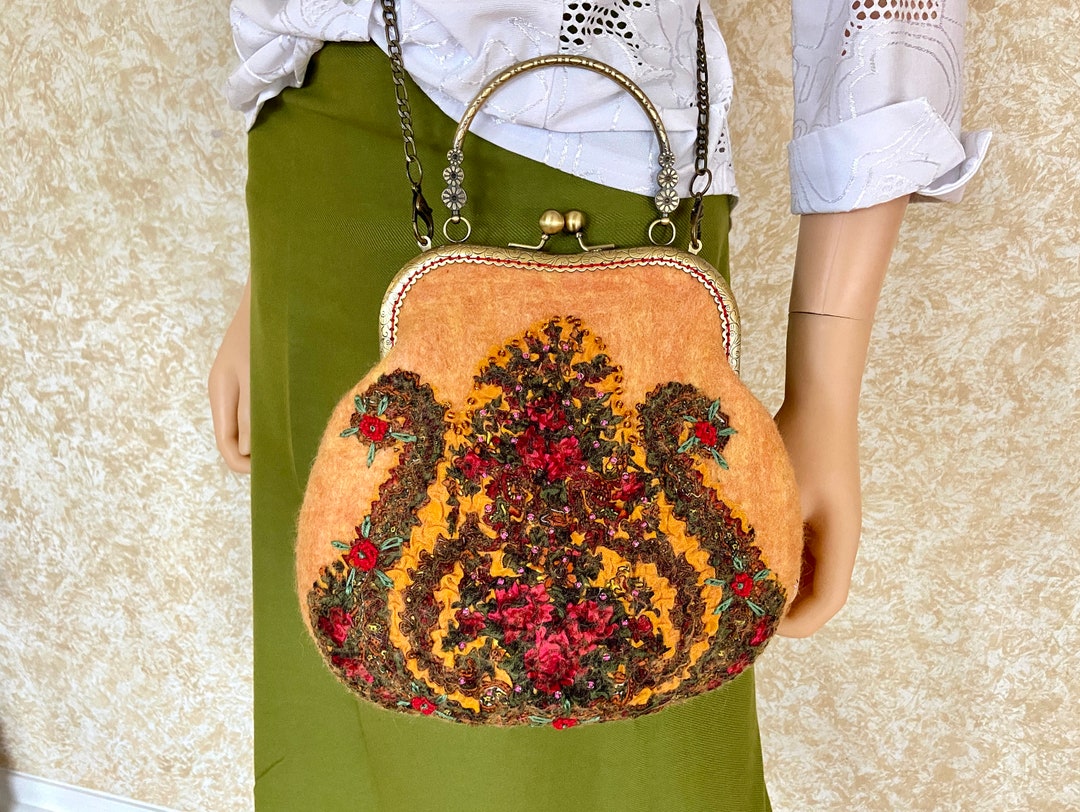 Nuno Felted Bag, Wool Bag With Kiss Lock, Felted Purse, Frame Handbag ...
