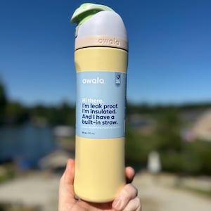 Custom Engraved Owala Bottle-light Yellow Owala-24oz Owala-engraved ...