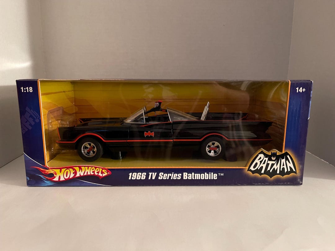 1966 Batmobile Diecast 1/18 Hot Wheels Dc Comics - Etsy