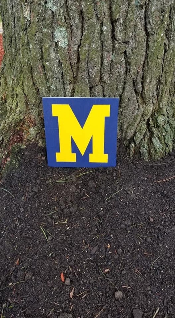 12x12 University of Michigan Barn Quilt - Etsy