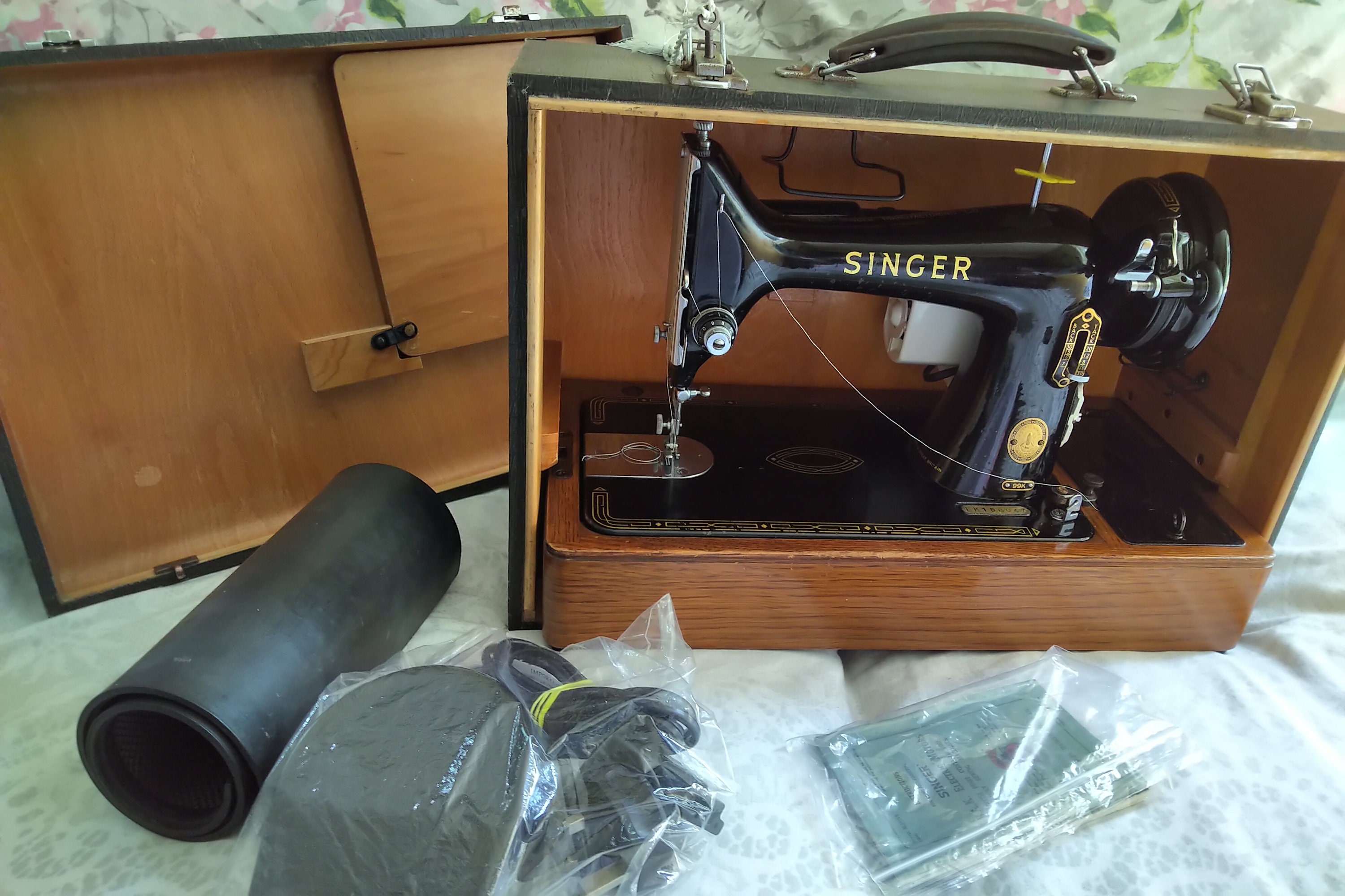 Vintage Electric Sewing Machine Singer Model No. 99K in Mock - Etsy