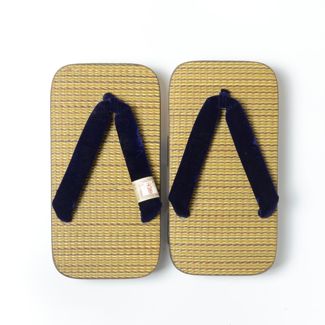Old Japanese Geta Wooden Sandals, Japanese Handmade Sandals, Two Tooth ...