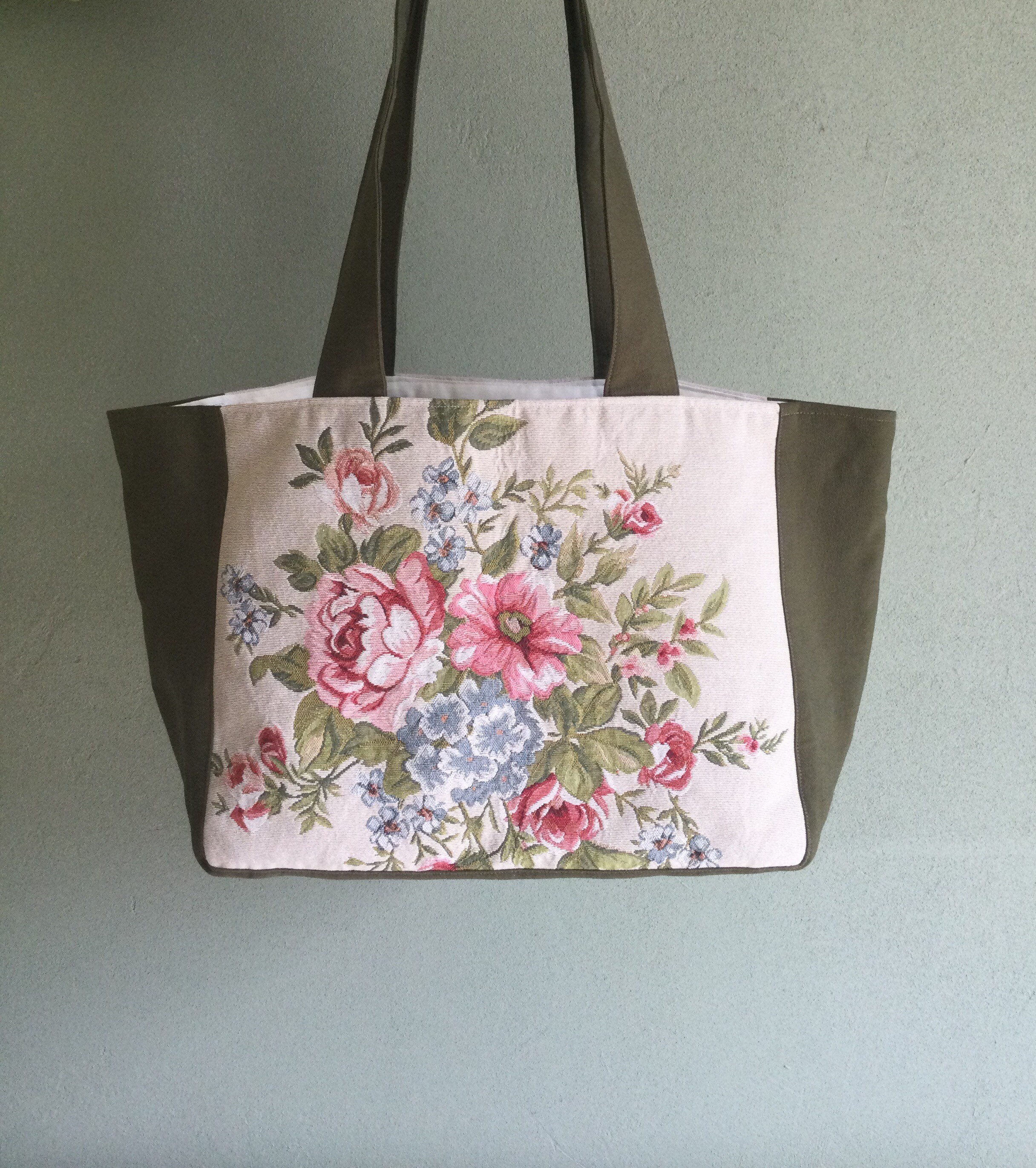 Shabby Chic Romantic Bag With Floral Patterns Tapestry Bag Tote Bag ...