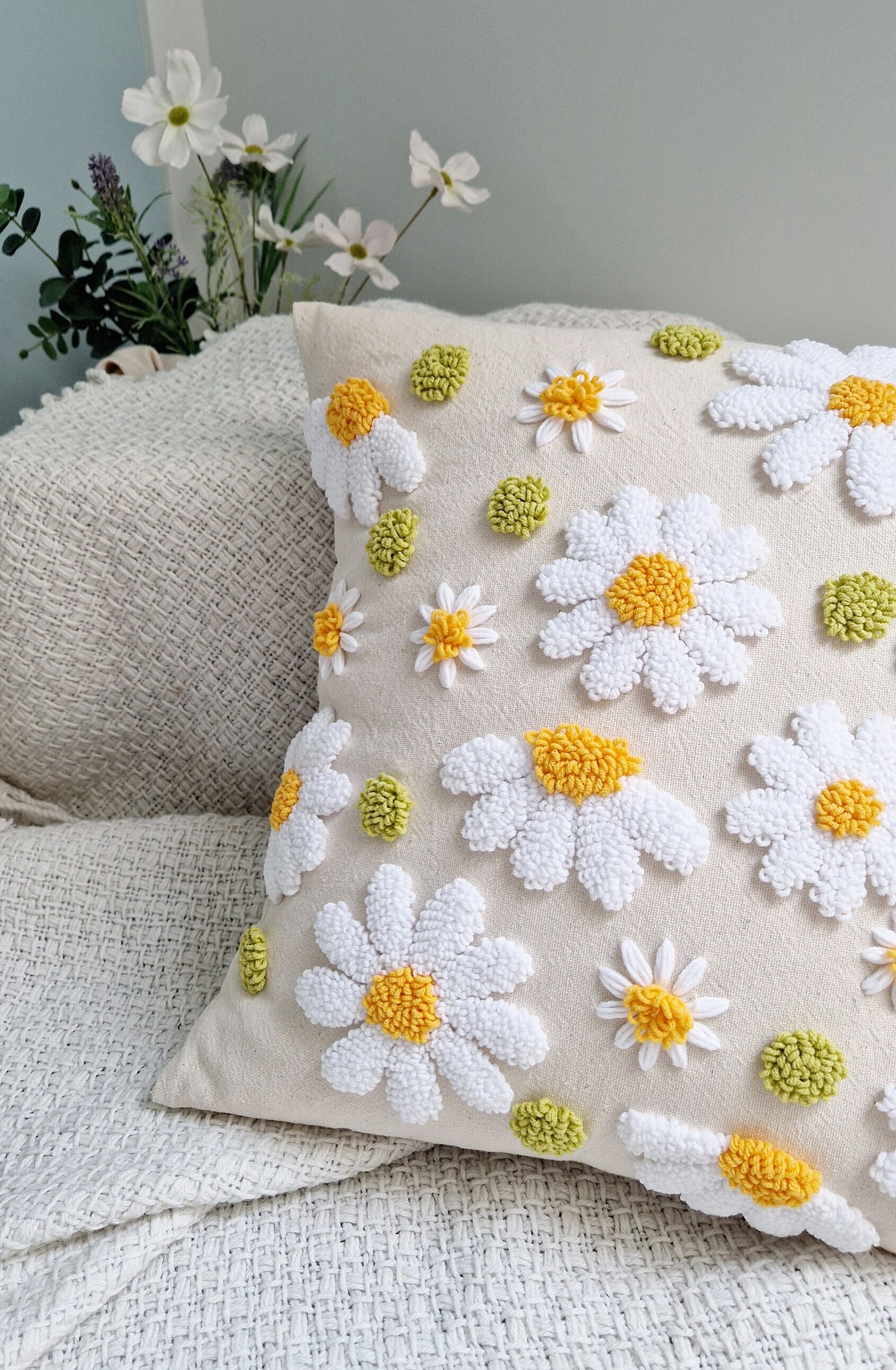 Punch Needle Daisy Pillow, Accent Floral Throw Pillows, Floral Funky ...