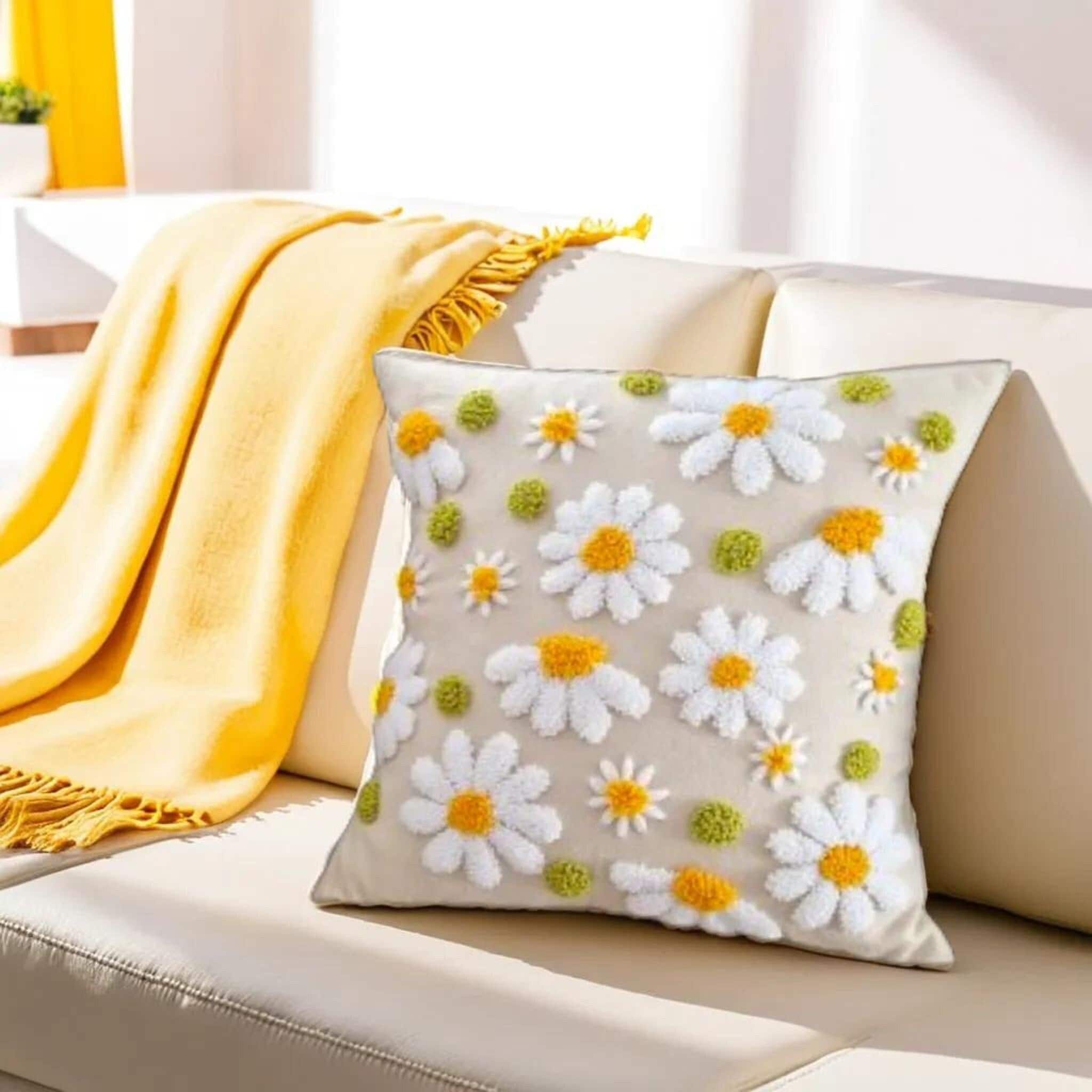 Punch Needle Daisy Pillow, Accent Floral Throw Pillows, Floral Funky ...