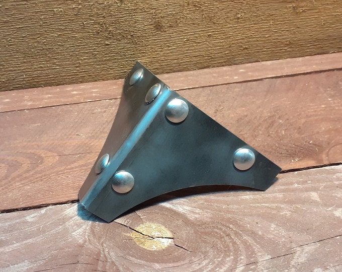 Corner Protectors Metal. Metal Corner .metal Frame Corner. Rustic Metal ...