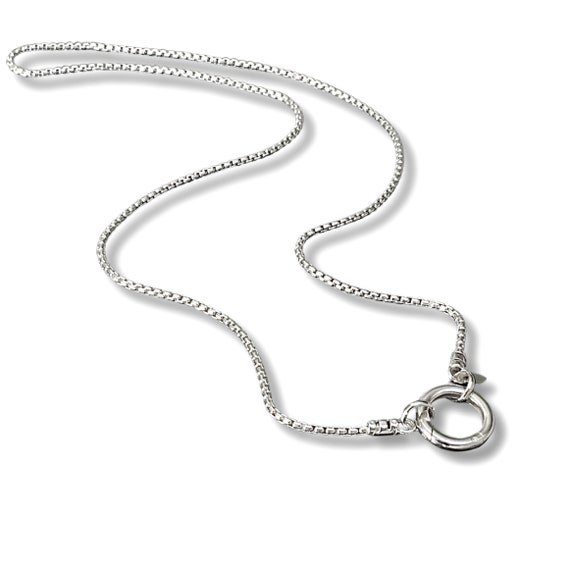 Silver chain clasp store