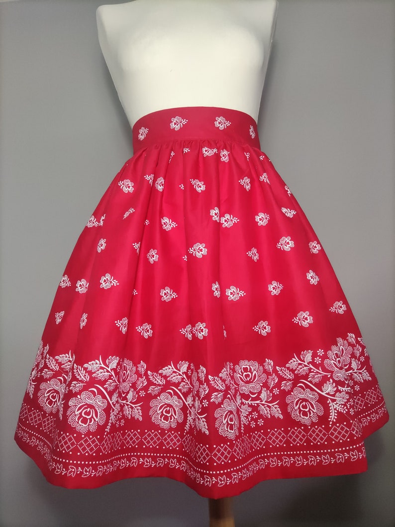 Red Folk Floral Flower Folklore Slovak Slovanian Europe Europan Boho ...