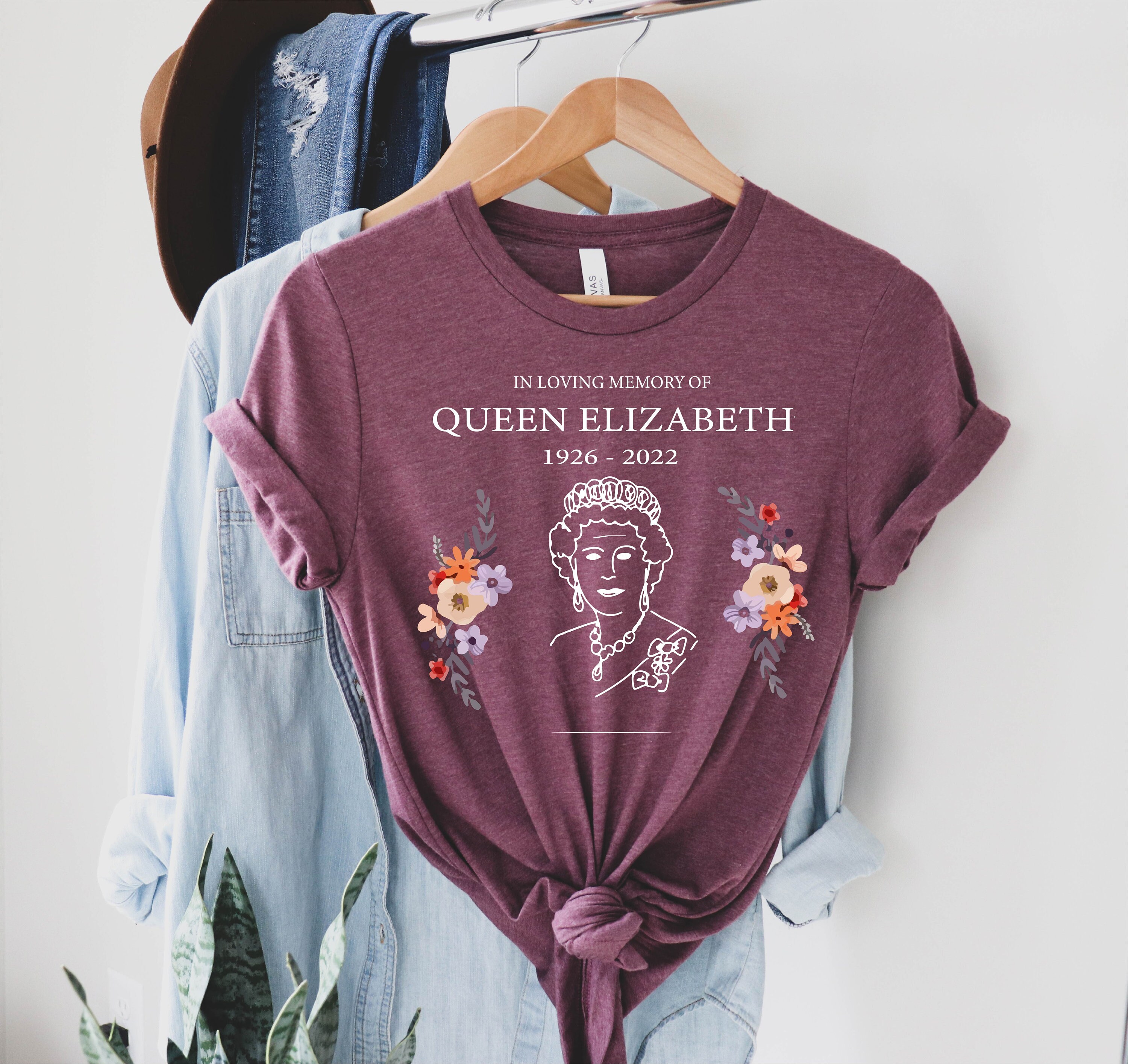 Queen Elizabeth in Loving Memory, Rip Queen Elizabeth Shirt, Rip Queen ...