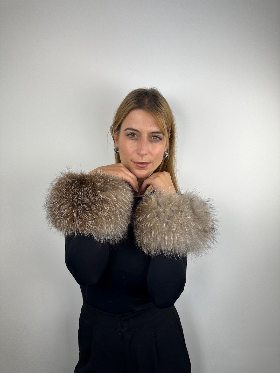 Luxurious Crystal Fox Fur Cuffs: Real Fur Wrist Warmers (set of Two) - Etsy
