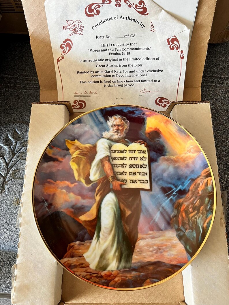 Collectors Plate - Moses and the Ten Commandments - Etsy