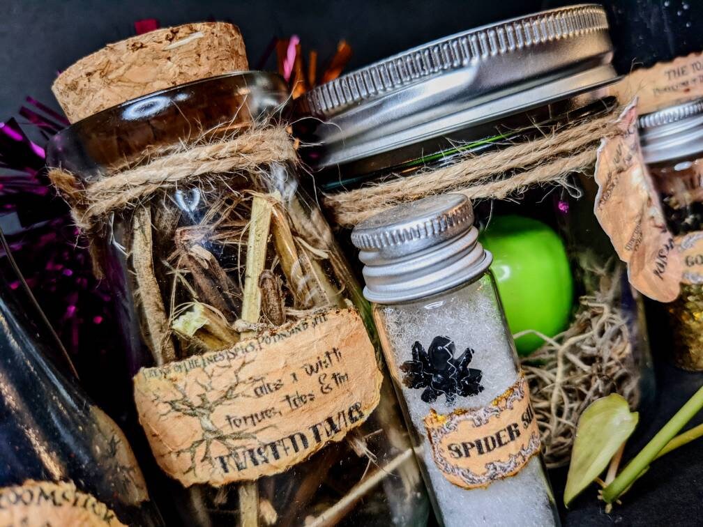 Potion Bottle Halloween Decor, Mini Potion Bottles, Mini Potion Vials ...
