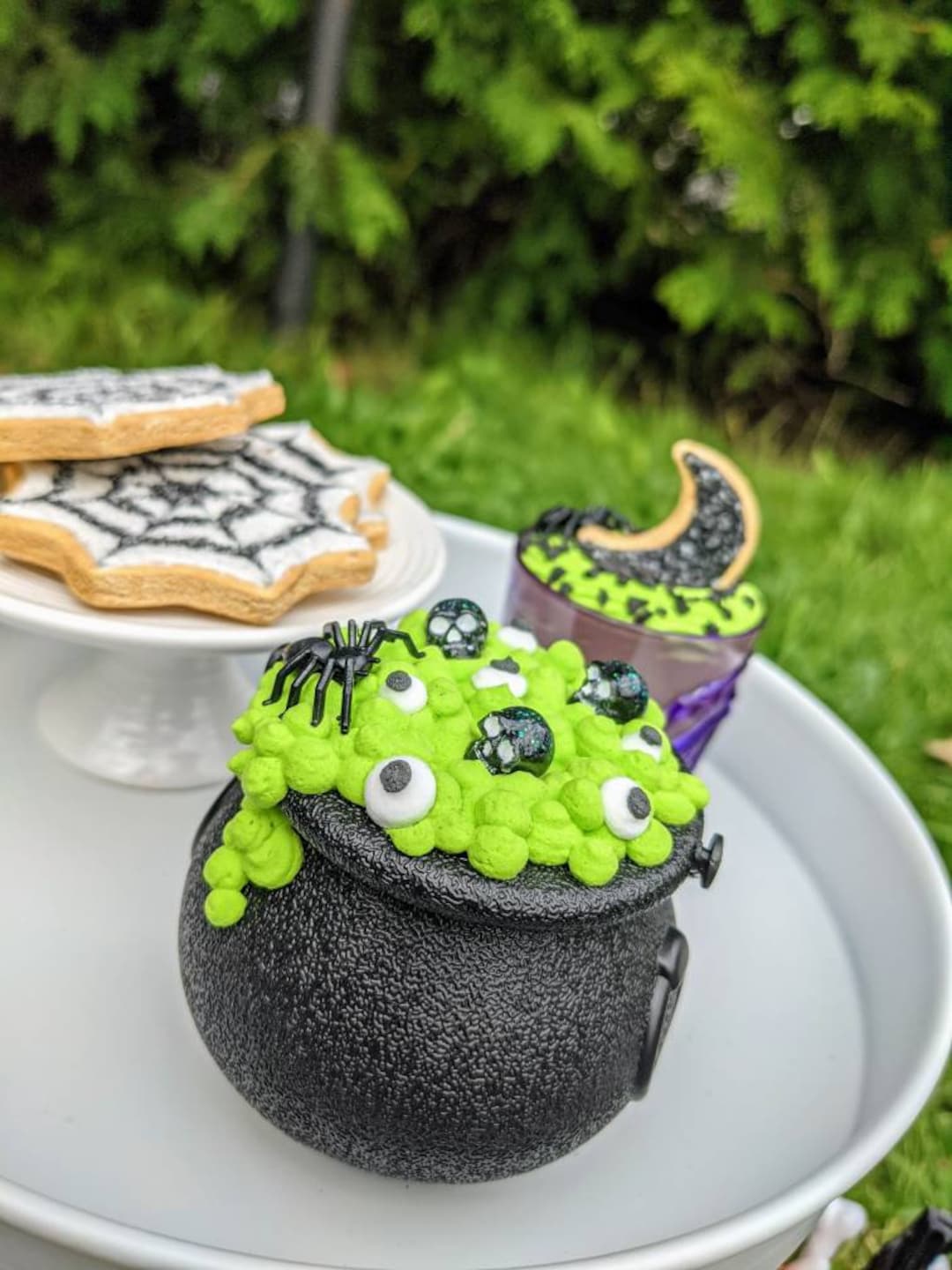 Fake Witches Brew ,fake Halloween Cupcakes, Faux Halloween Cupcakes ...