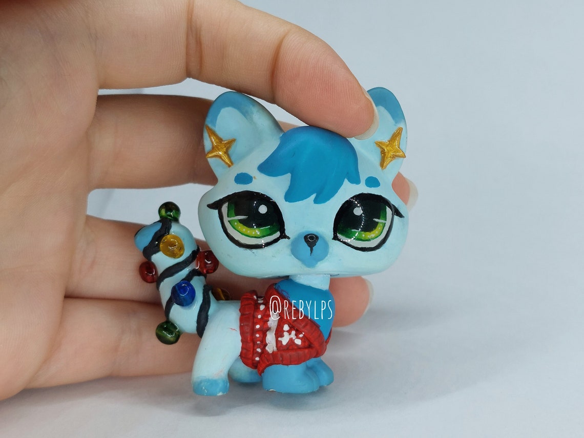 Littlest Pet Shop OOAK Custom Snow Fox With Christmas Sweater Lps ...