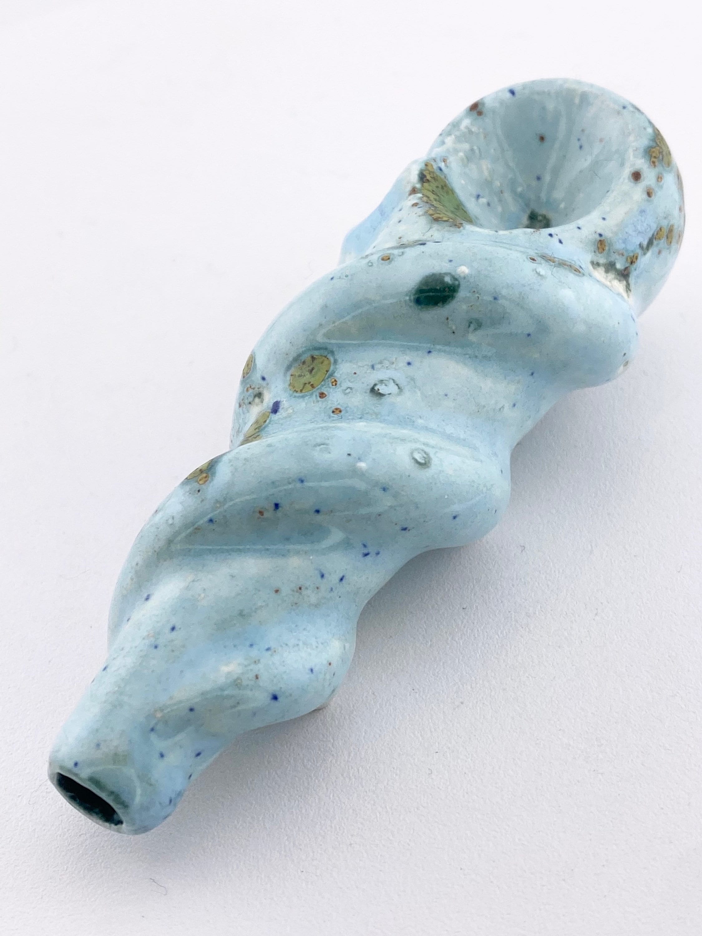 How To Make A Weed Pipe Out Of Clay