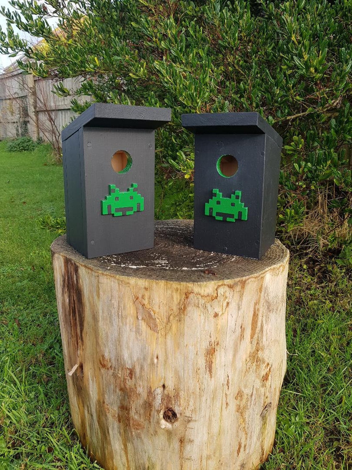 Space invader themed birdhouse | Etsy