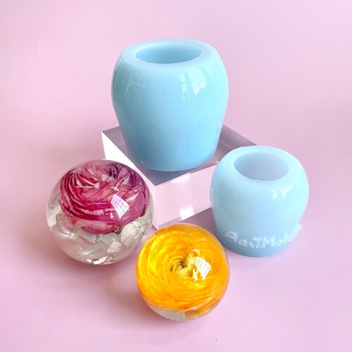 Large Sphere Silicone Molds // Free Standing Sphere Mold // - Etsy