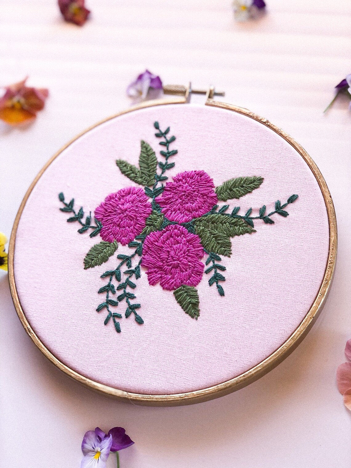Hot Pink Roses Embroidery Hoop Art - Etsy