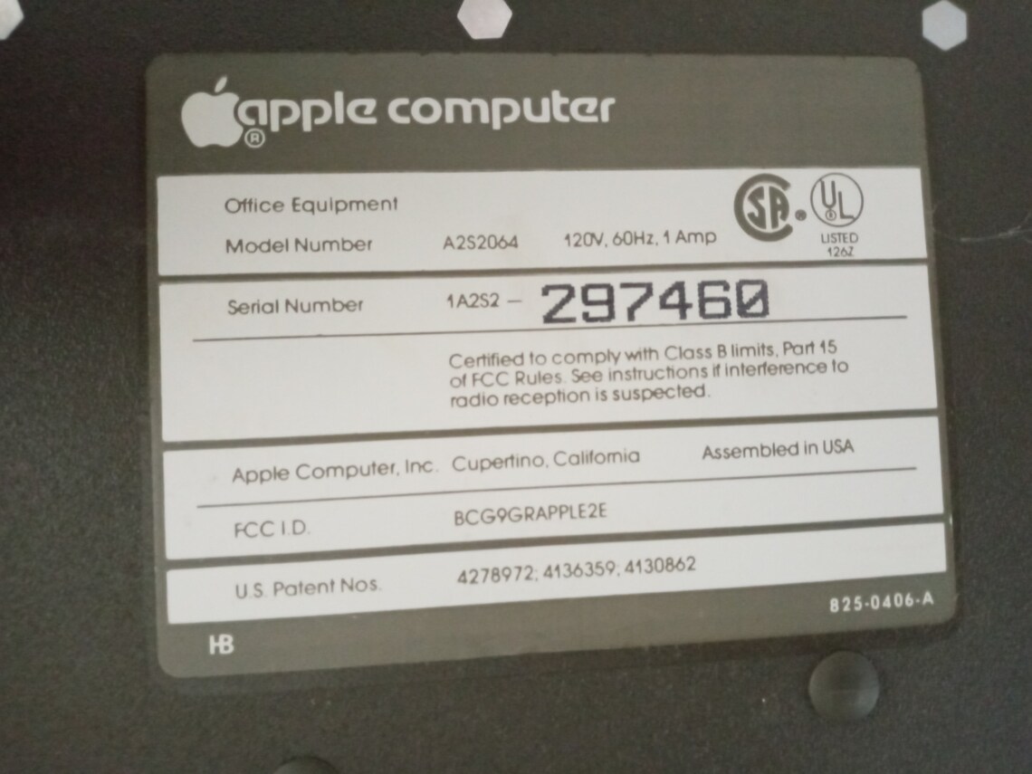 Apple Iie Computer With Accessories - Etsy